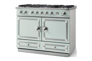 La Cornue ranges catalog | page 1